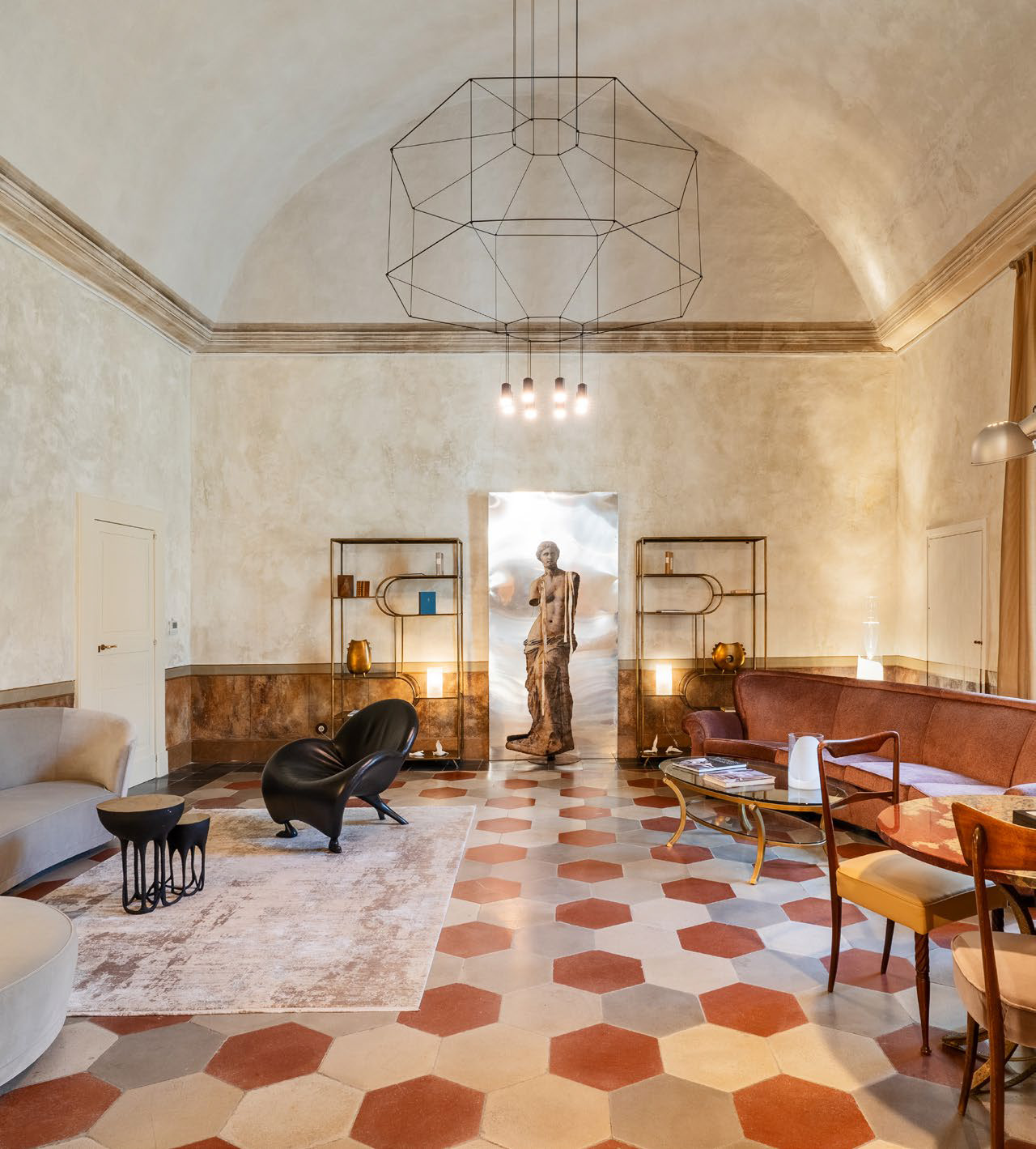 Collector's Dream - Clara Le Fort